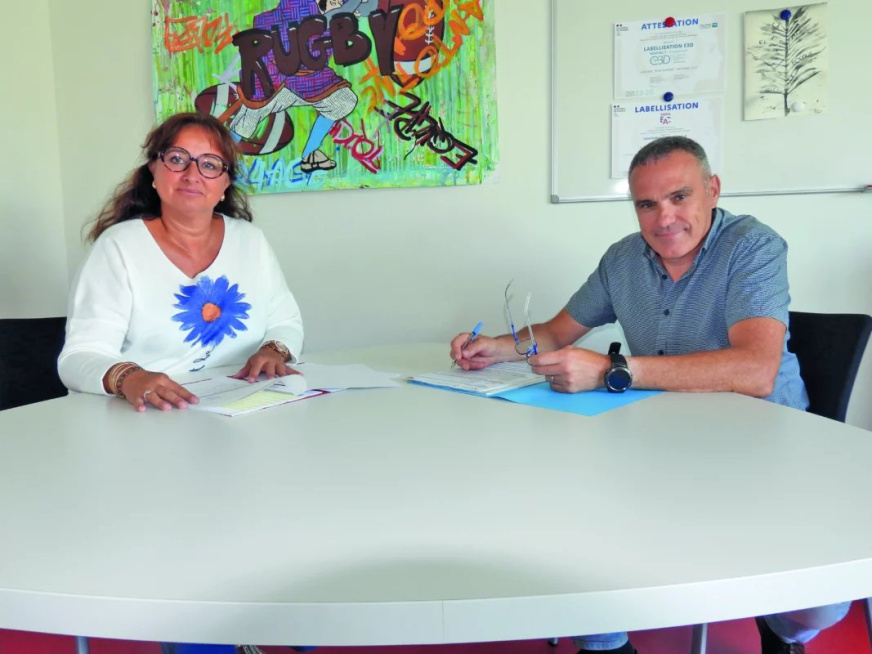 Stéphane Guguen aux manettes du collège Jean Monnet - Collège Jean ...